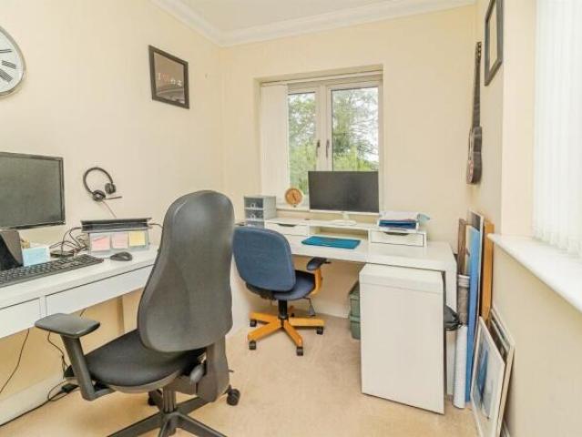 3 bedroom detached house for sale in Welchman Court, Bletchley, Milton Keynes, MK3