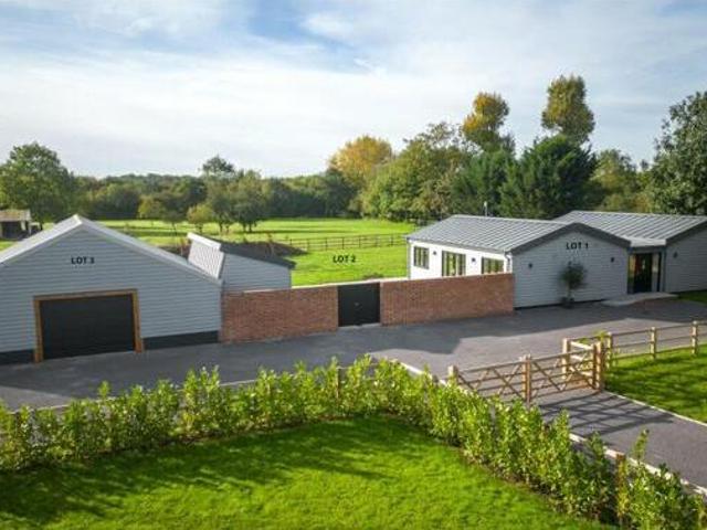 3 Bedroom Detached House For Sale In Wellpond Green, Hertfordshire