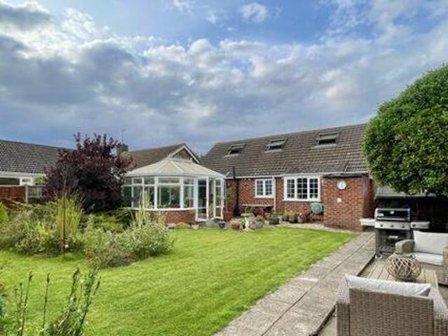 3 Bedroom Detached House For Sale In Welton
