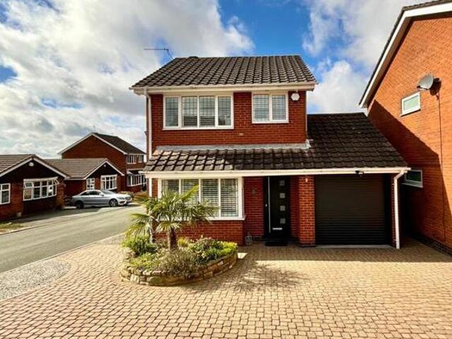 3 Bedroom Detached House For Sale In Werrington