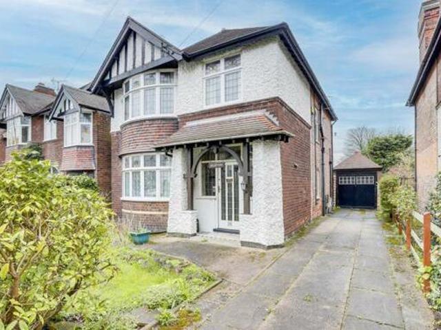 3 Bedroom Detached House For Sale In West Bridgford, Nottinghamshire