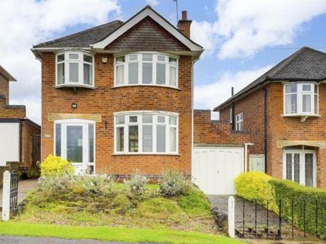 3 Bedroom Detached House For Sale In West Bridgford, Nottinghamshire