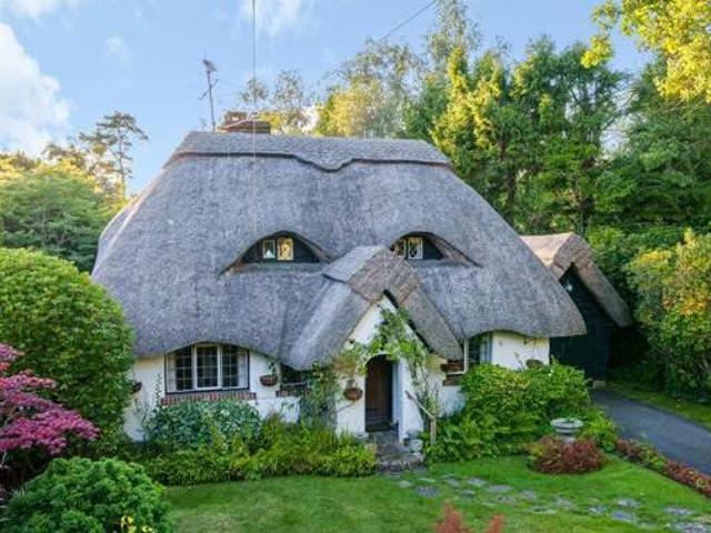 3 Bedroom Detached House For Sale In West Chiltington