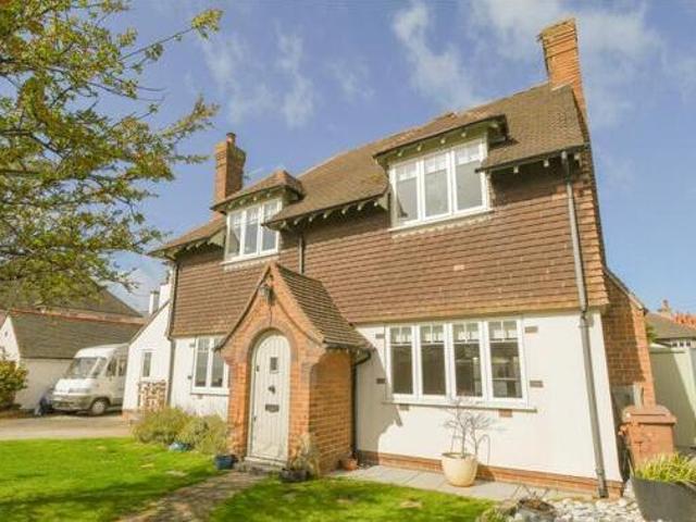 3 Bedroom Detached House For Sale In West Kirby