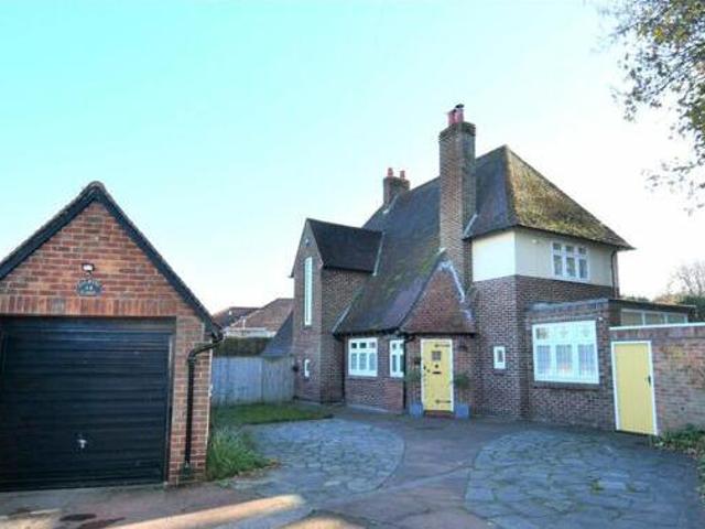 3 Bedroom Detached House For Sale In West Kirby