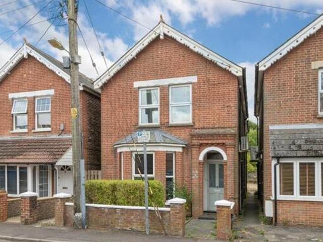 3 Bedroom Detached House For Sale In West Sussex