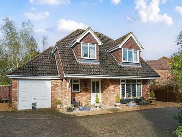 3 Bedroom Detached House For Sale In Westoning