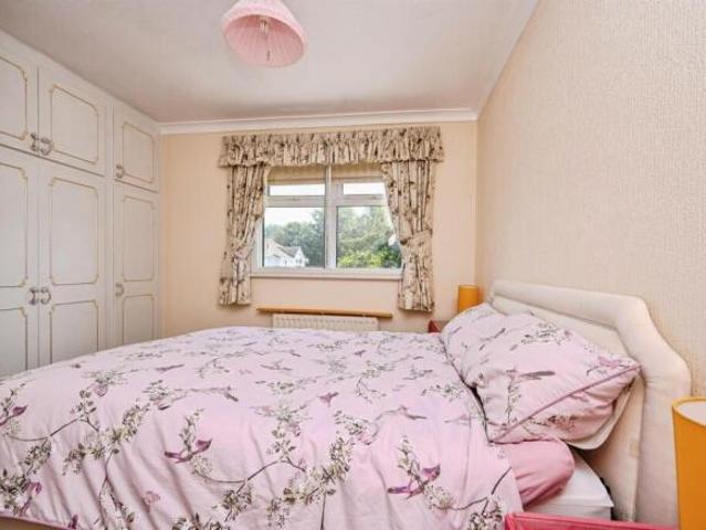 3 bedroom detached house for sale in Westbury Close, Liverpool, L17