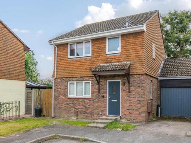 3 Bedroom Detached House For Sale In Westergate
