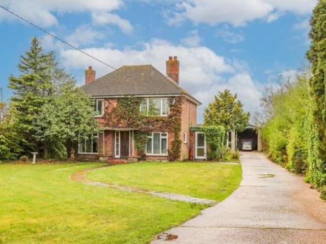 3 Bedroom Detached House For Sale In Westfield