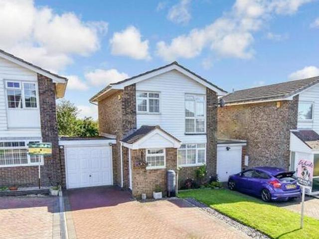3 Bedroom Detached House For Sale In Whitfield, Dover