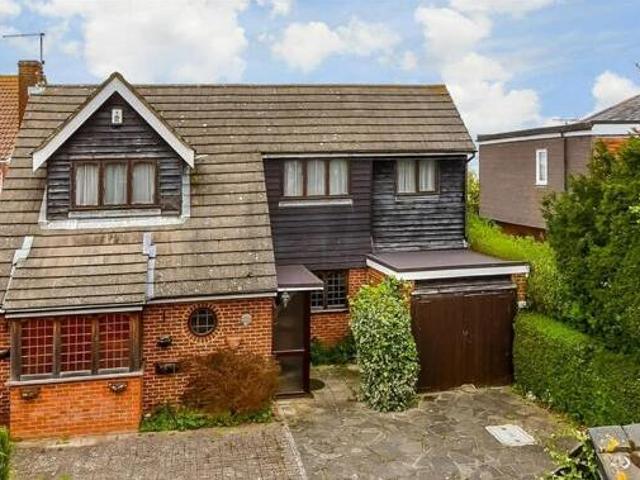 3 Bedroom Detached House For Sale In Whitstable