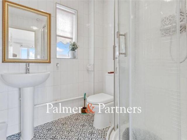 3 bedroom detached house for sale in Wickfield Ash, Chelmsford, Essex, CM1