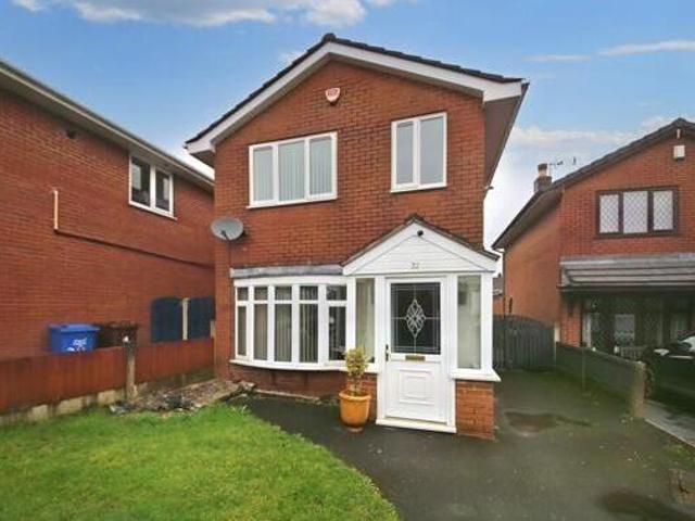 3 Bedroom Detached House For Sale In Wigan, Lancashire