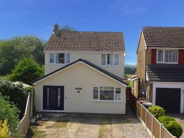 3 Bedroom Detached House For Sale In Willaston, Nantwich