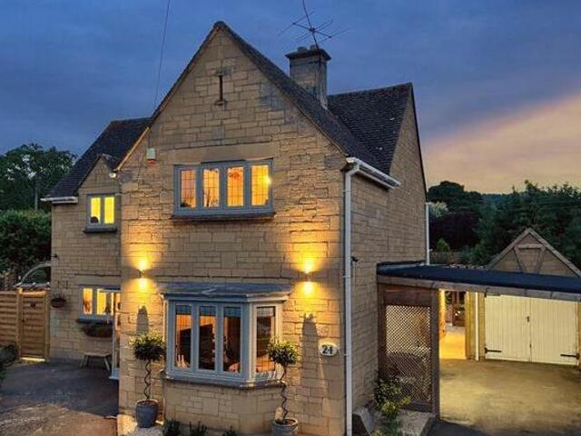 3 Bedroom Detached House For Sale In Willersey, Broadway