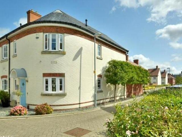 3 Bedroom Detached House For Sale In Wimborne