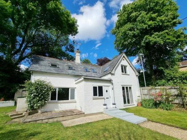 3 Bedroom Detached House For Sale In Wimborne, Dorset