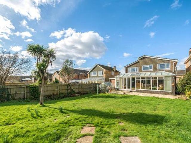 3 Bedroom Detached House For Sale In Winchester
