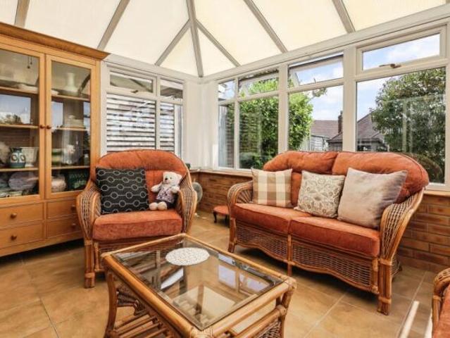 3 bedroom detached house for sale in Winchester Gardens, Birmingham, West Midlands, B31