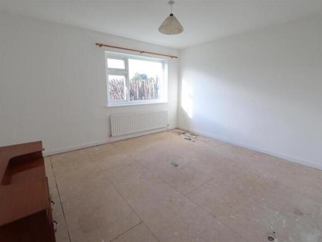 3 bedroom detached house for sale in Windsor Place, Mangotsfield, Bristol, BS16