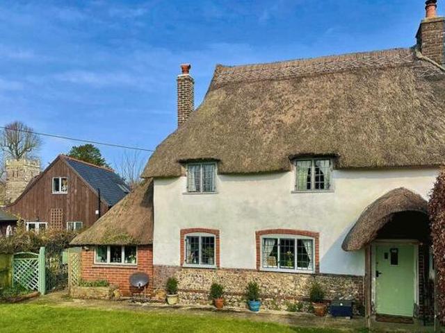 3 Bedroom Detached House For Sale In Winterborne Stickland