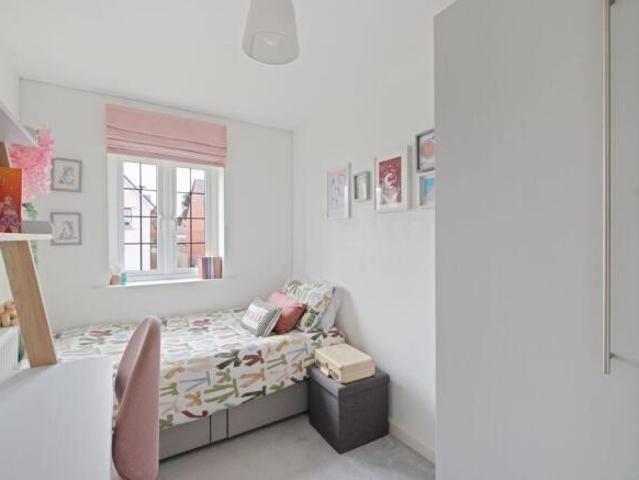 3 bedroom detached house for sale in Wrendale Drive, Worcester, WR2