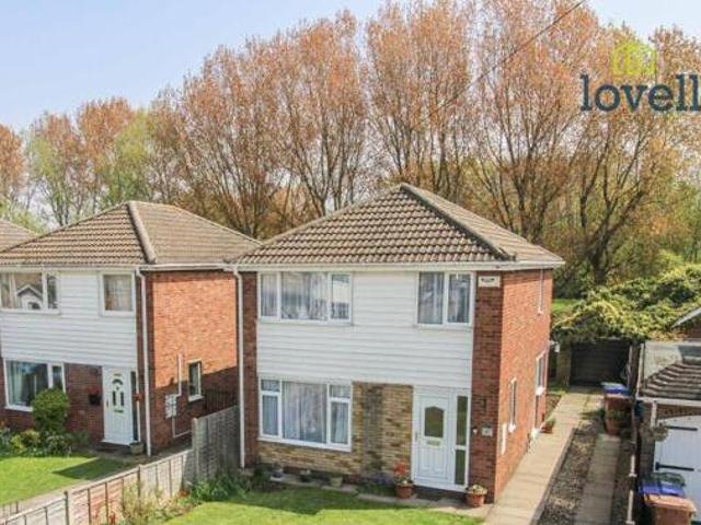 3 Bedroom Detached House For Sale In Wybers, Grimsby