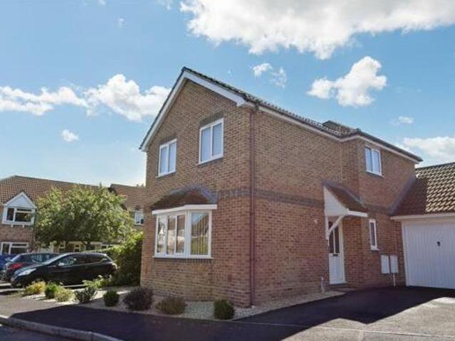 3 Bedroom Detached House For Sale In Wyke