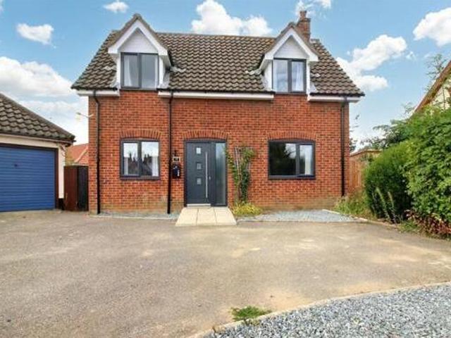 3 Bedroom Detached House For Sale In Wymondham, Norfolk