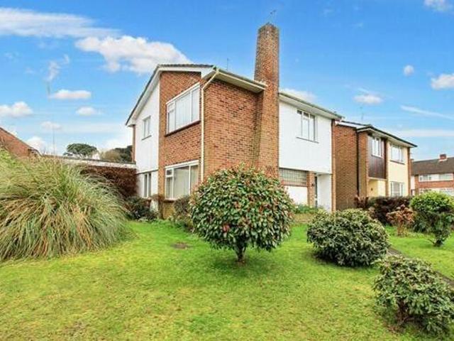 3 Bedroom Detached House For Sale In Townhill Park