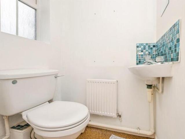 3 bedroom detached house for sale in Topham Avenue, Worcester, WR4