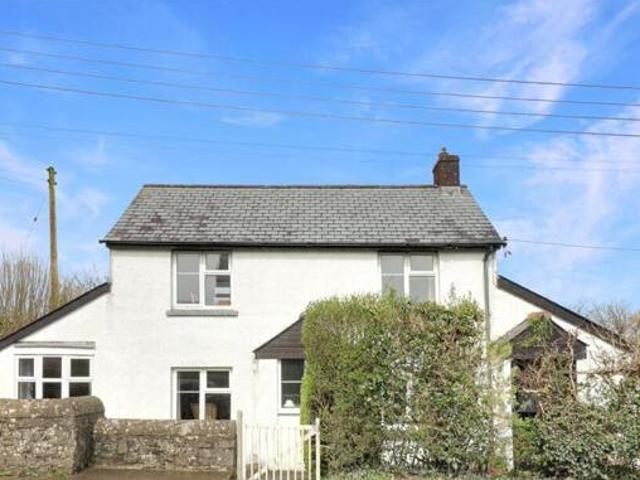 3 Bedroom Detached House For Sale In Torrington, Devon