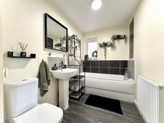3 bedroom detached house for sale in Tangmere Road, Ettingshall, Wolverhampton, WV2 2PF, WV2
