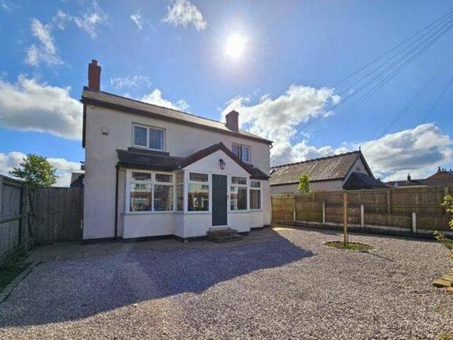 3 Bedroom Detached House For Sale In Tarleton