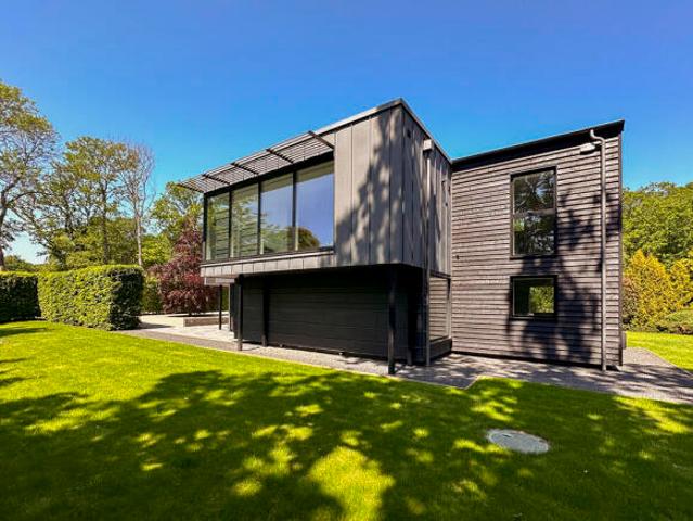 3 bedroom detached house for sale in The Barn, Cuttens, Horns Lodge Lane, Tonbridge, Kent, TN11 9NH, TN11
