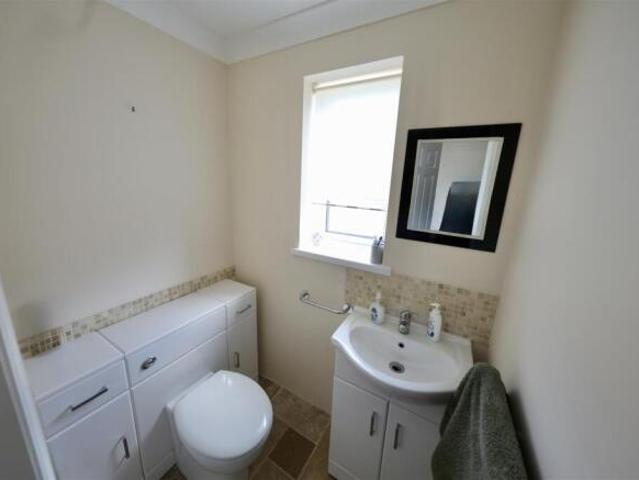 3 bedroom detached house for sale in The Ridings, Hull, HU5
