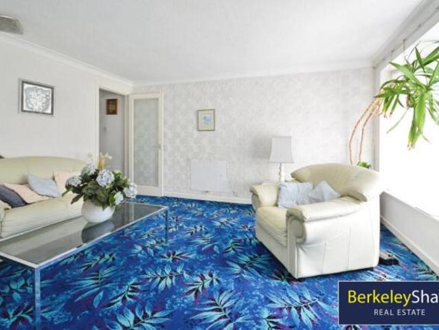 3 bedroom detached house for sale in The Round Meade, Liverpool, L31