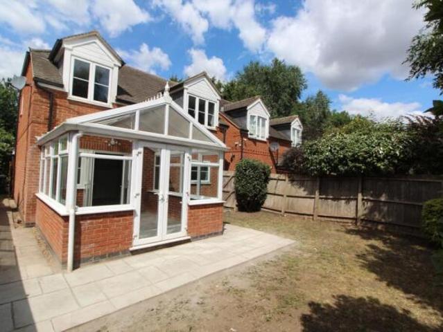 3 bedroom detached house for sale in The Sidings, Whetstone, Leicester, LE8