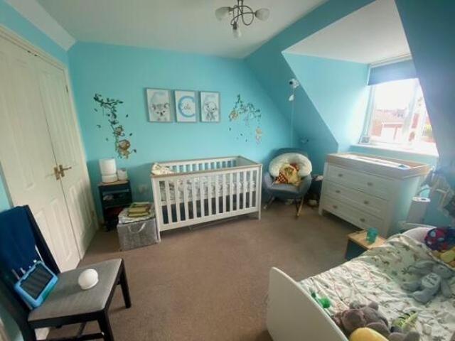 3 bedroom detached house for sale in Thistle Drive, Stanground, Peterborough, PE2