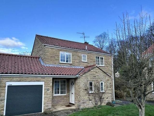 3 Bedroom Detached House For Sale In Thornton le dale