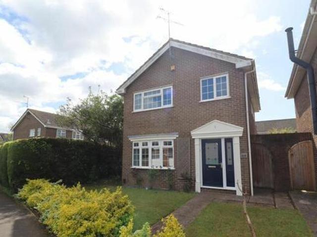 3 Bedroom Detached House For Sale In Thornbury