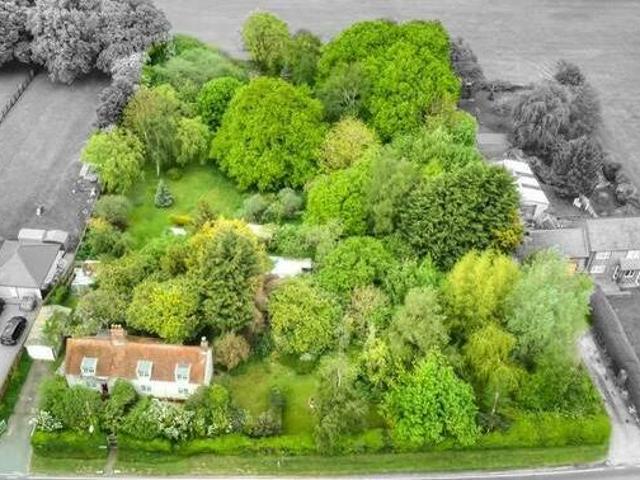 3 bedroom detached house for sale in Thorpe Road Weeley ClactononSea CO16 9JL CO16