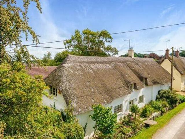 3 Bedroom Detached House For Sale In Throop