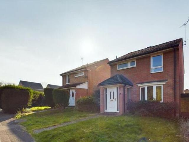 3 Bedroom Detached House For Sale In Tilehurst