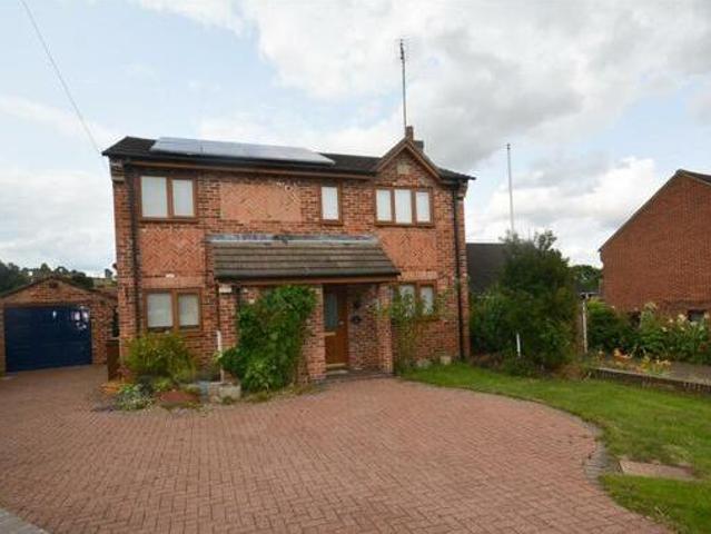 3 Bedroom Detached House For Sale In Tutbury