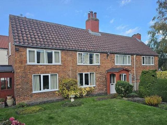3 Bedroom Detached House For Sale In Tuxford
