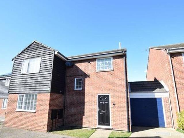 3 Bedroom Detached House For Sale In Tulip Way