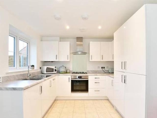 3 bedroom detached house for sale in Tyler Road Staplehurst Tonbridge Kent TN12