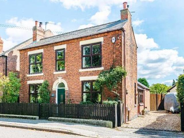 3 Bedroom Detached House For Sale In Underwood